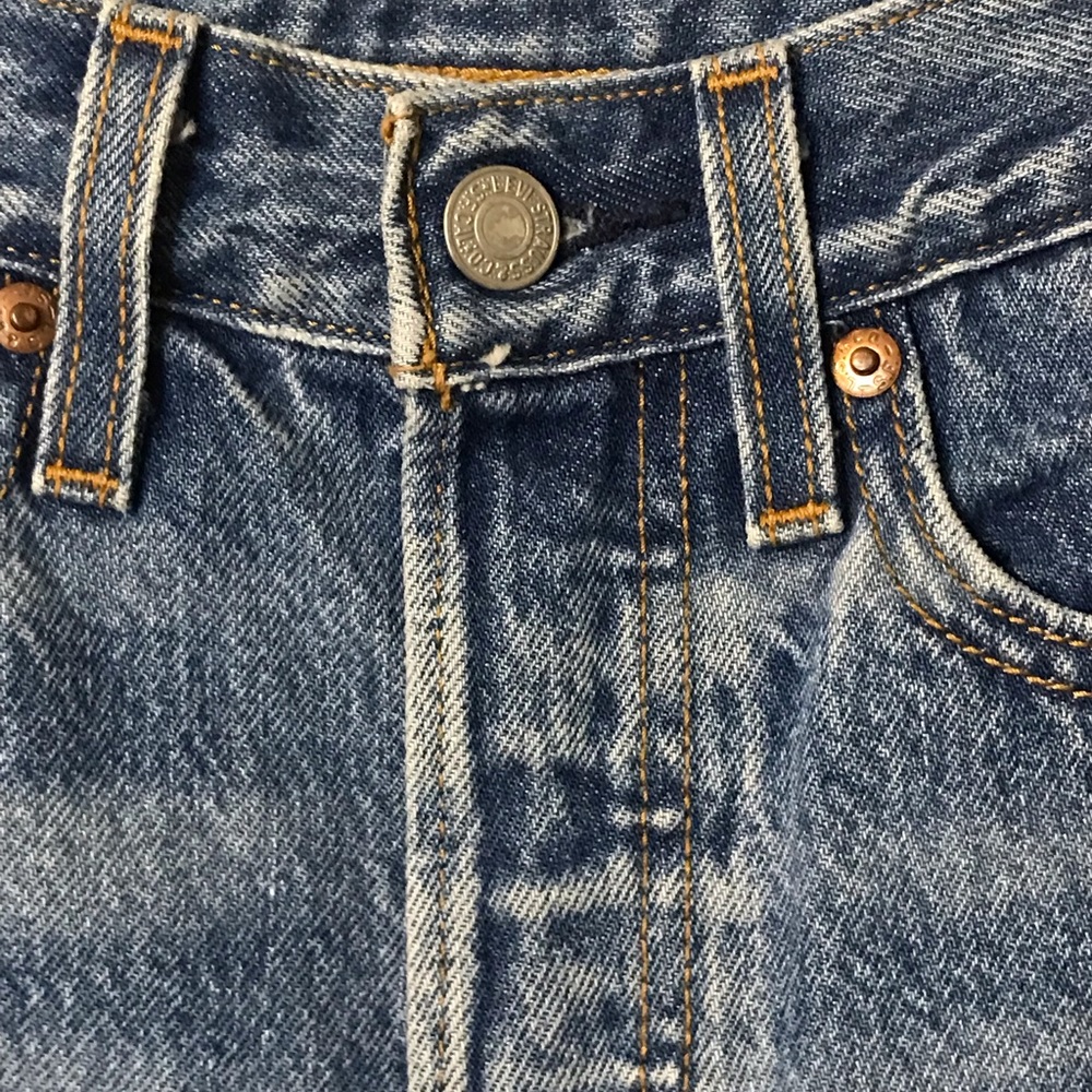 Levi’s Premium Wedgie Iconic Blue Jeans High-Rise Dis… - Gem